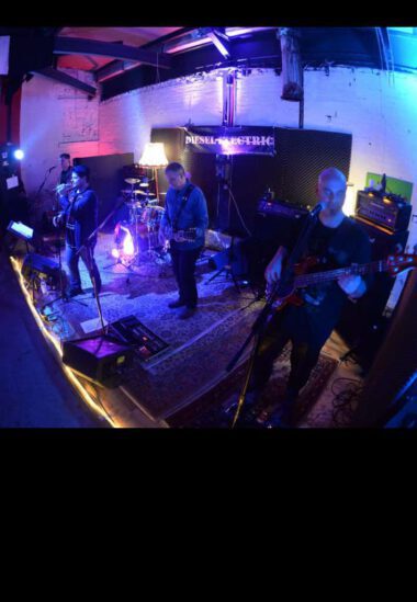 DIESEL-ELECTRIC - Videos, Aufnahmen und Fotos der Cover Band DIESEL ...